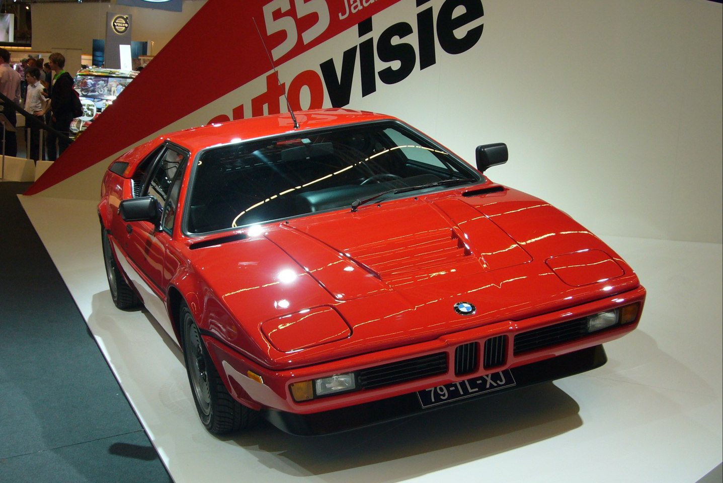 BMW M1 technical specifications and fuel economy